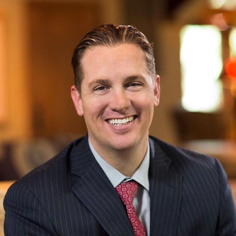 People: Michael S. Holcomb named top wealth advisor by Forbes | Serving ...