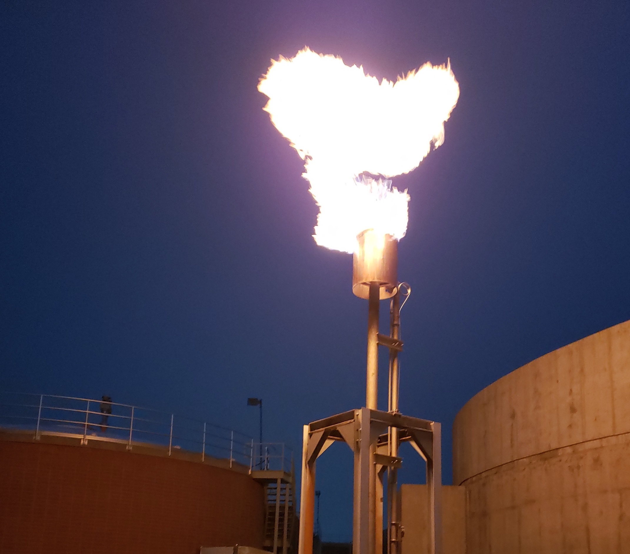 Sewer plant’s flare draws attention | Serving Minden-Gardnerville and ...