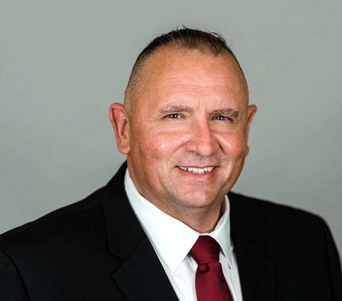 People: Vincent Solis stepping down as Western Nevada College president ...