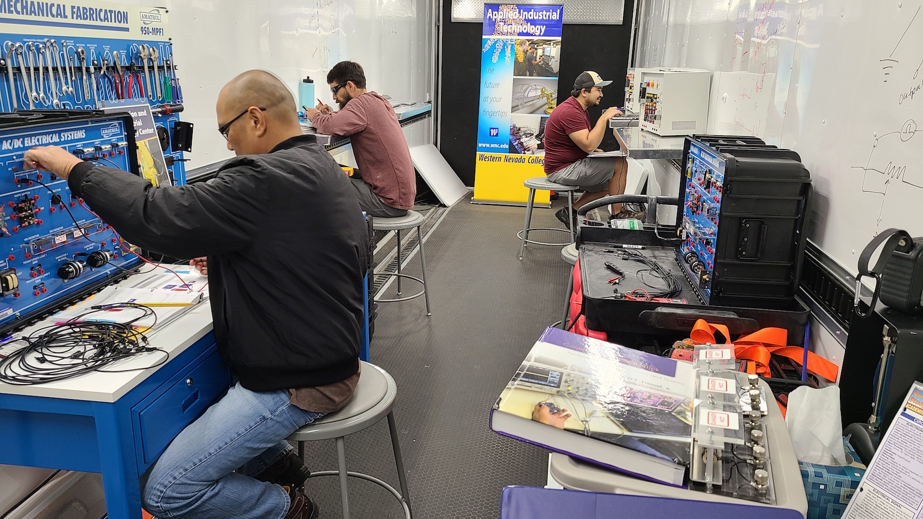 Mobile lab keeps technicians current | Serving Minden-Gardnerville and ...