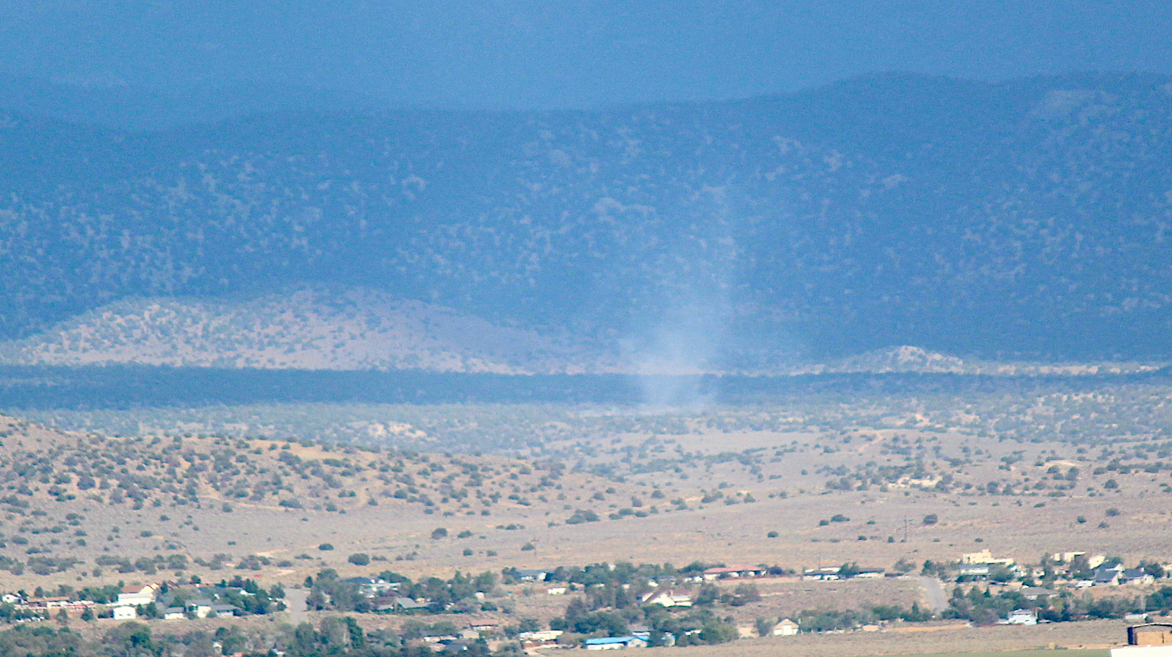 Forward progress stopped on fire burning above Johnson Lane | Serving ...