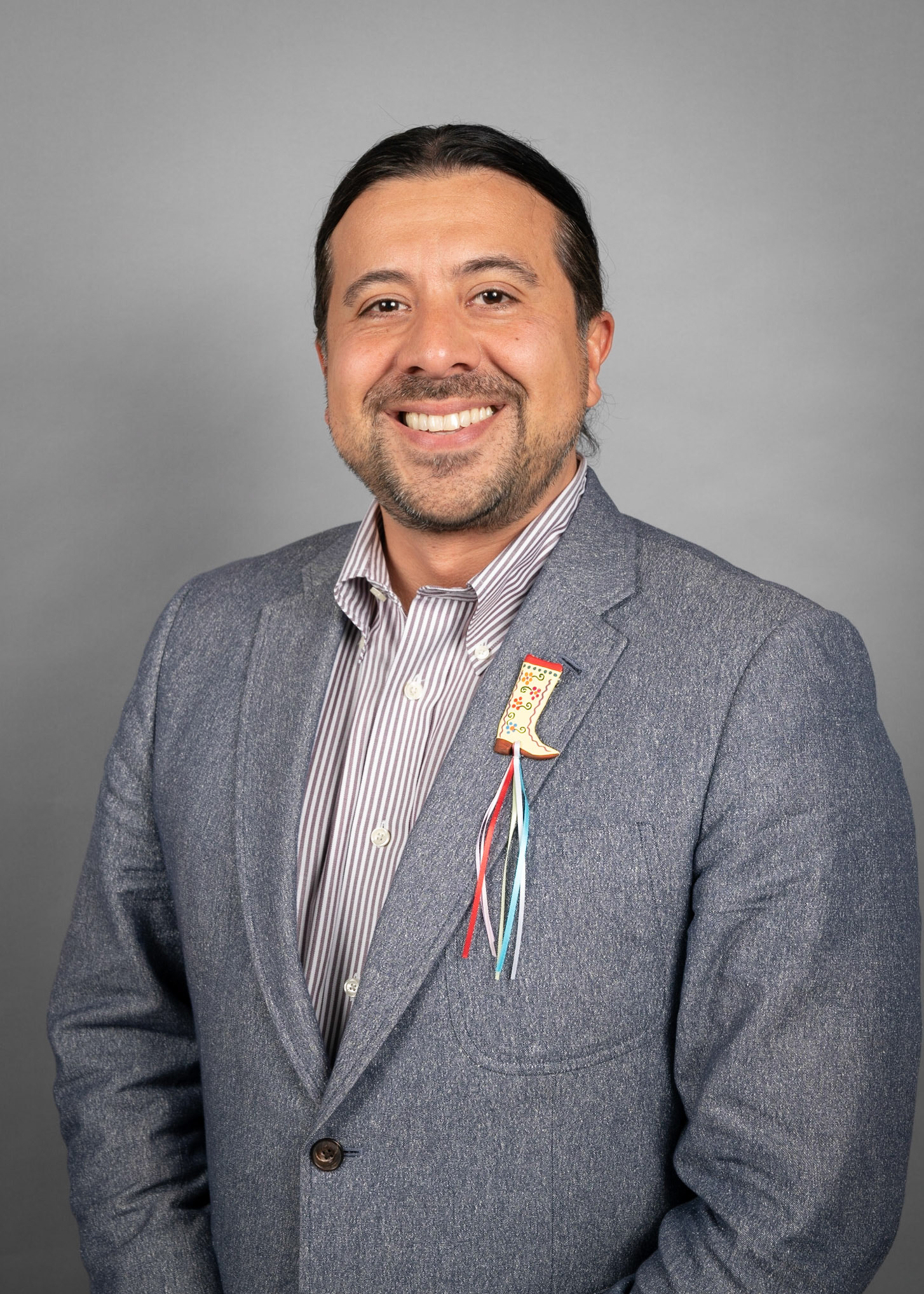 People: Mark Salinas joins Art Views at PBS Reno | Serving Northern Nevada