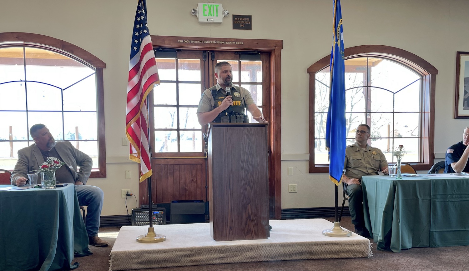 Lyon County sheriff, fire chief discuss goals for Dayton | Carson City ...