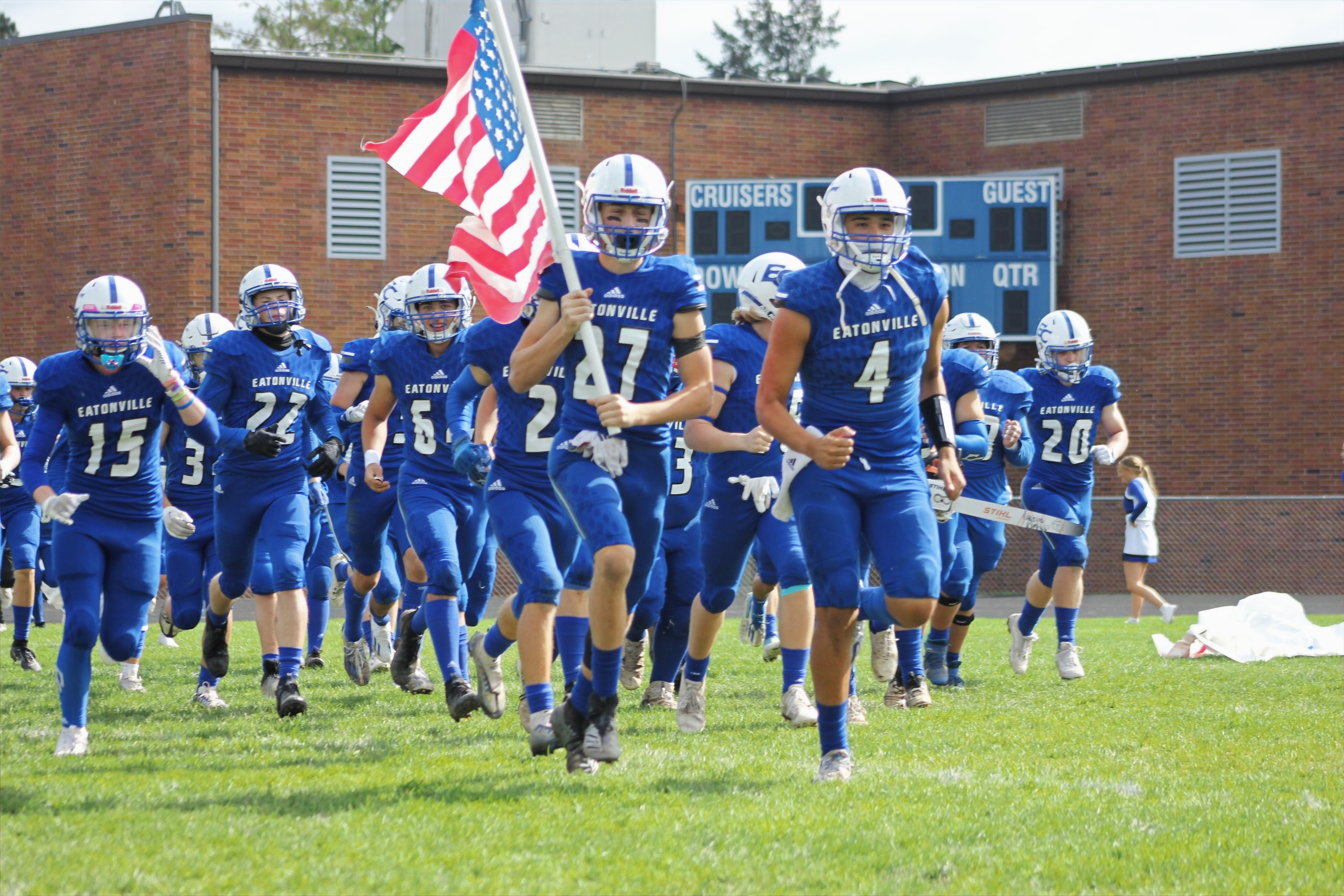 Football: Cruisers fight through penalties for 23-12 win | The ...