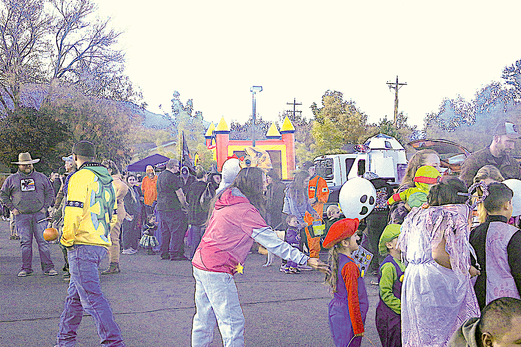 Douglas has Boo-tastic Tuesday | Serving Minden-Gardnerville and Carson ...