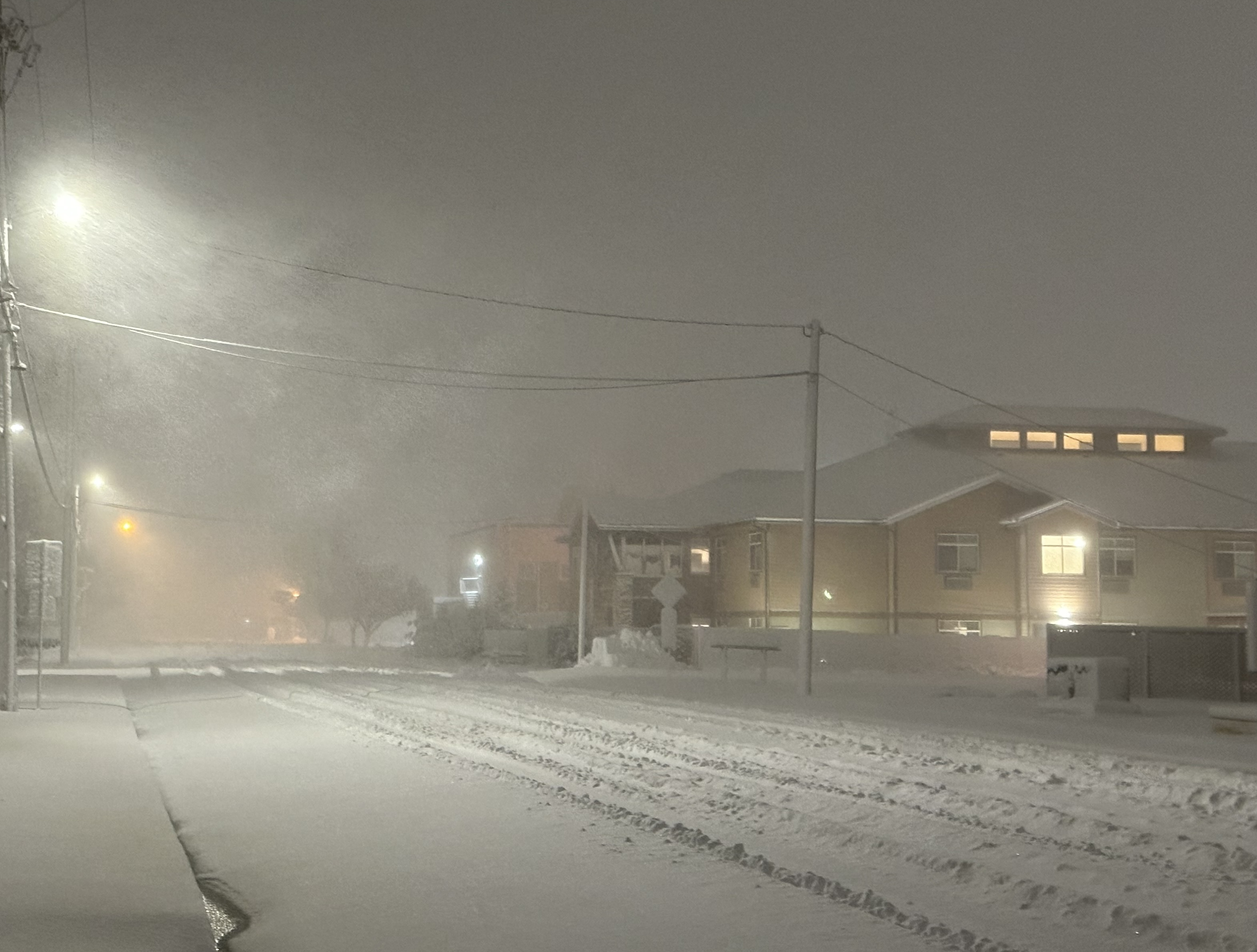 Rain turns to snow in Carson City as winter storm continues to leave ...