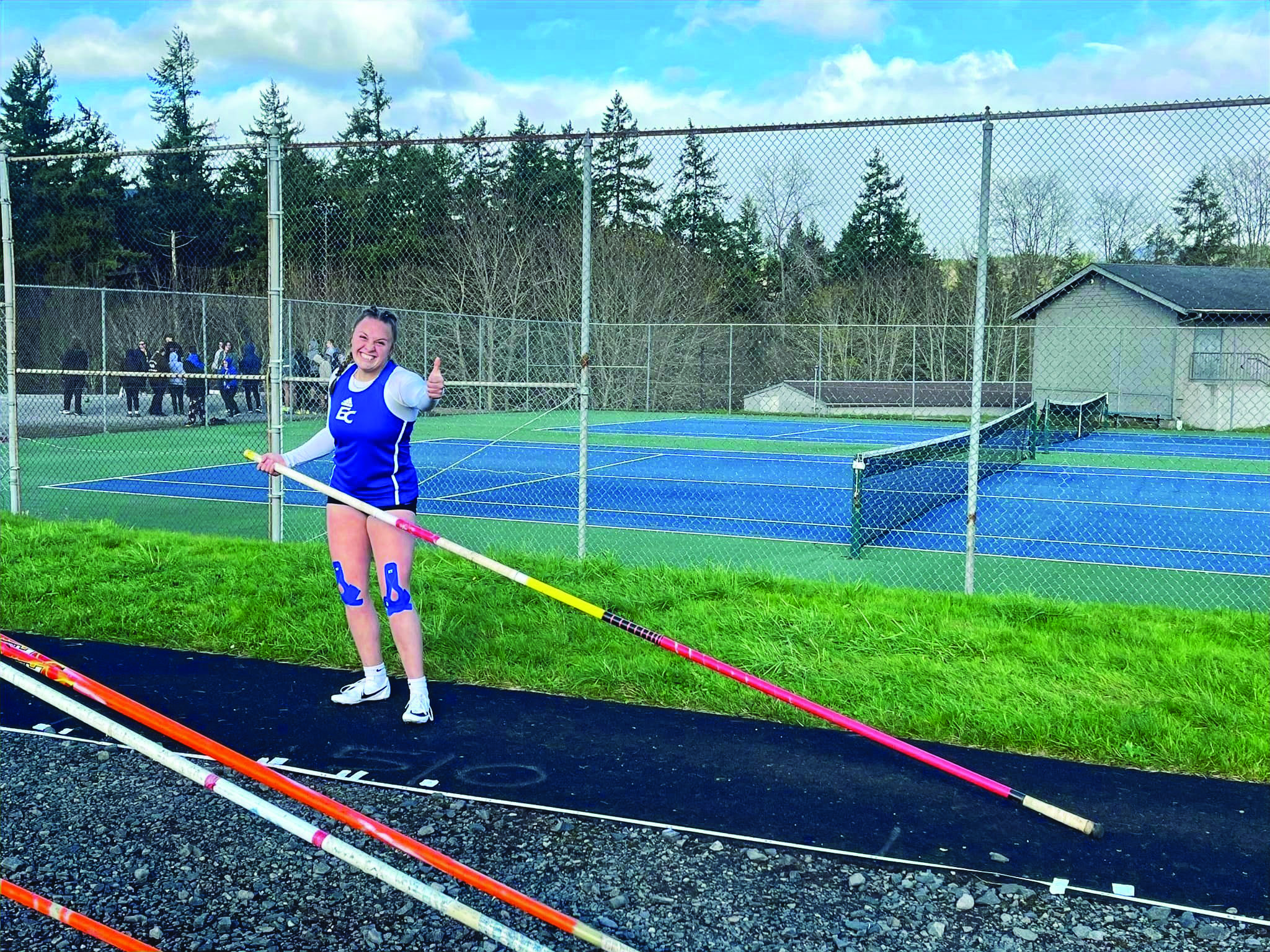 Cruiser track and field shines at home meet | The Eatonville Dispatch