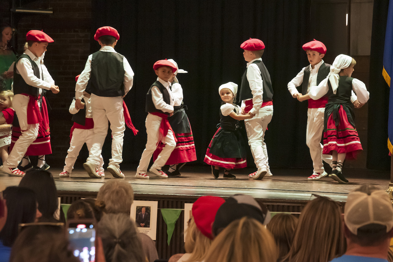 Mendiko Euskaldun Cluba celebrates Basque heritage | Serving Minden ...