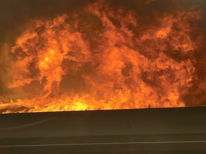 Carson assists fight against Davis fire; no containment | Carson City’s ...