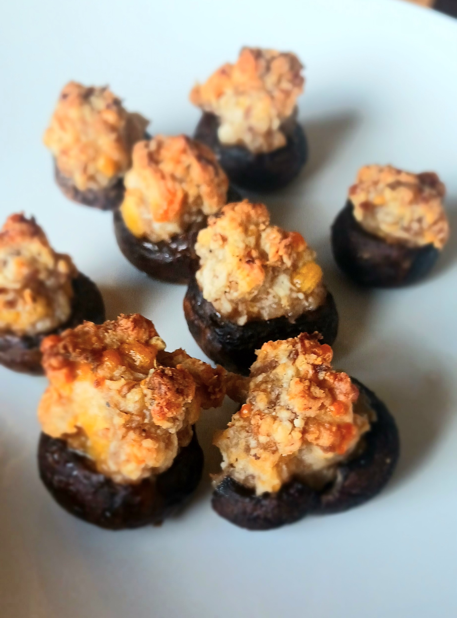 Tara Riddle: Bisquick sausage balls, a Christmas brunch special (recipe ...