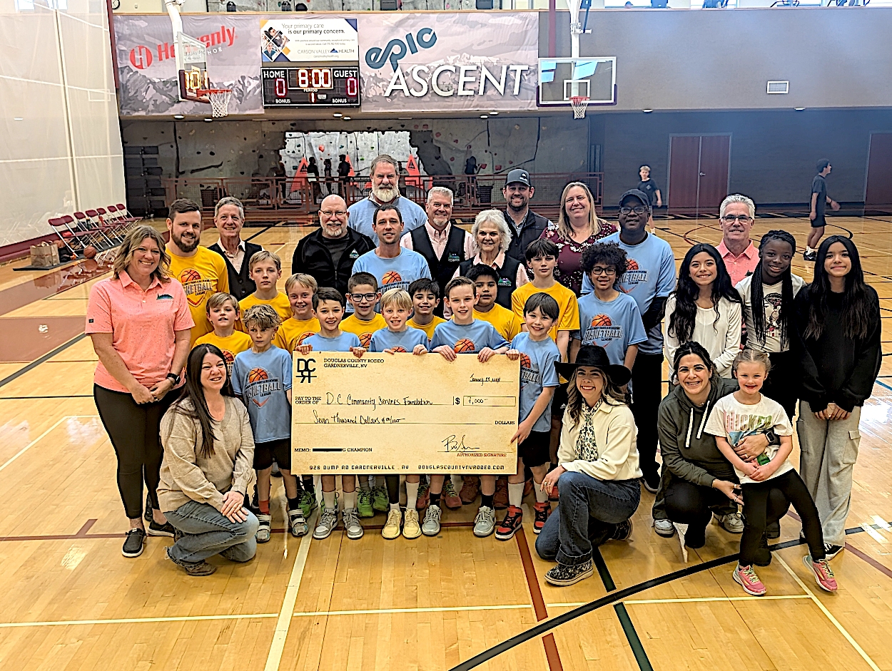 Rodeo donates $7,000 to scholarship program | Serving Minden ...