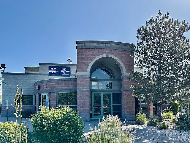 First Independent Bank relocates to new office in Carson City | Serving ...