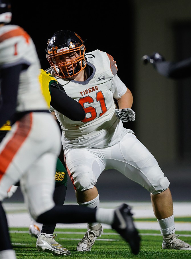 Douglas looks for third straight win over rival Carson | Serving Minden ...