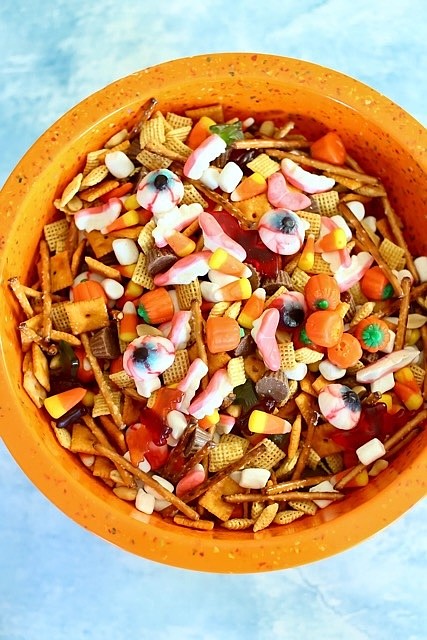 Paige Thomason: Autumn snack mix packs memories (recipe) | Carson City ...