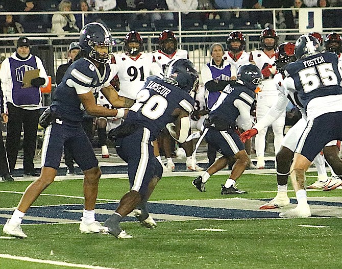 Santoro: Woeful Pack offense evoking the horrors of 1975 | Serving Minden-Gardnerville and ...