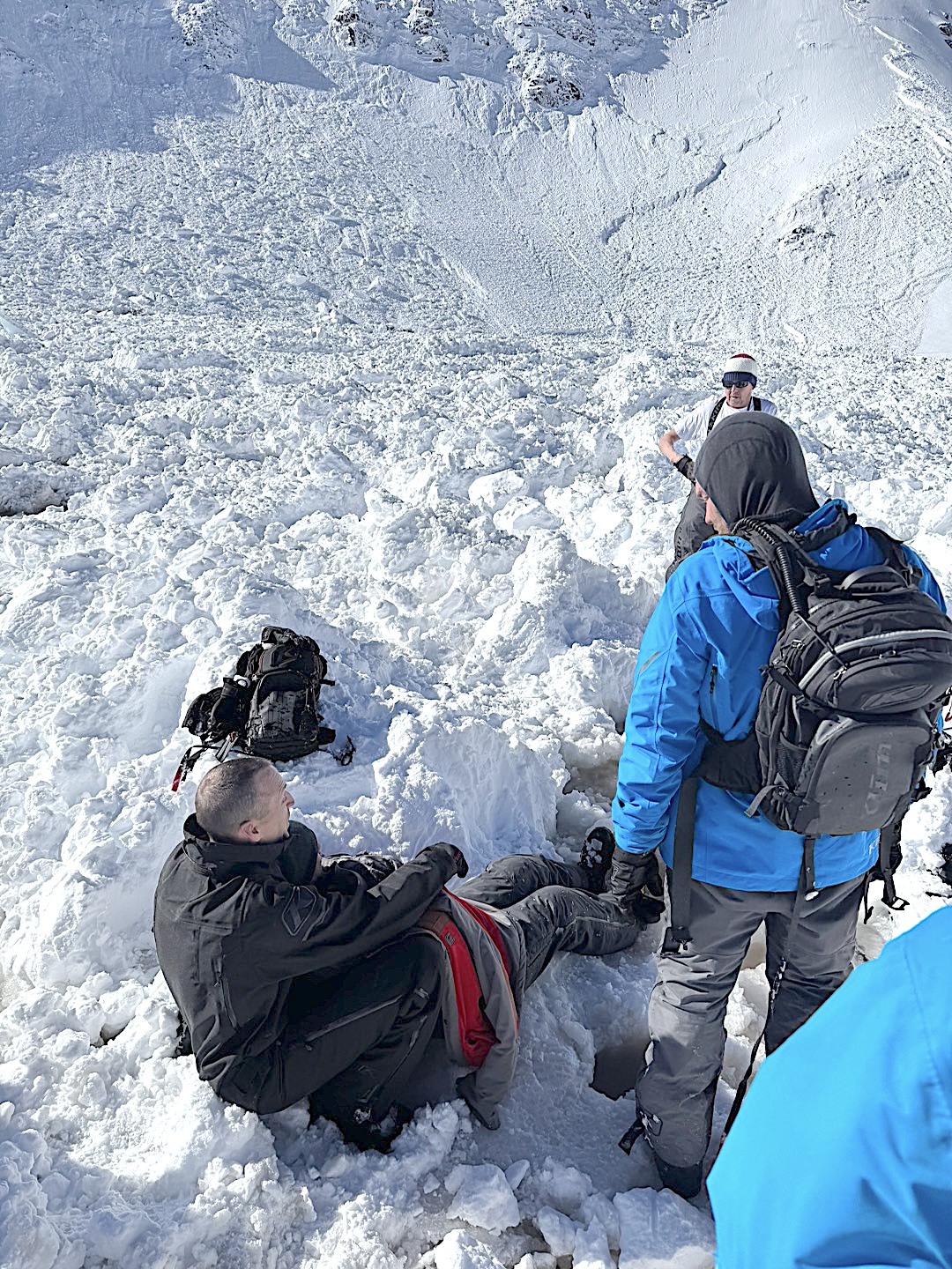 Tahoe residents help rescue snowmobiler in Mono County avalanche ...
