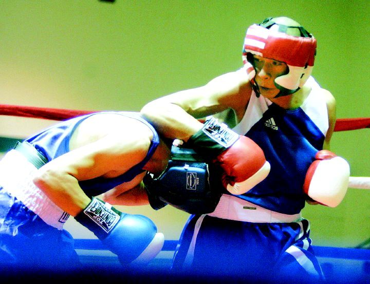 Elizondo is among winners in boxing event | Serving Minden-Gardnerville ...